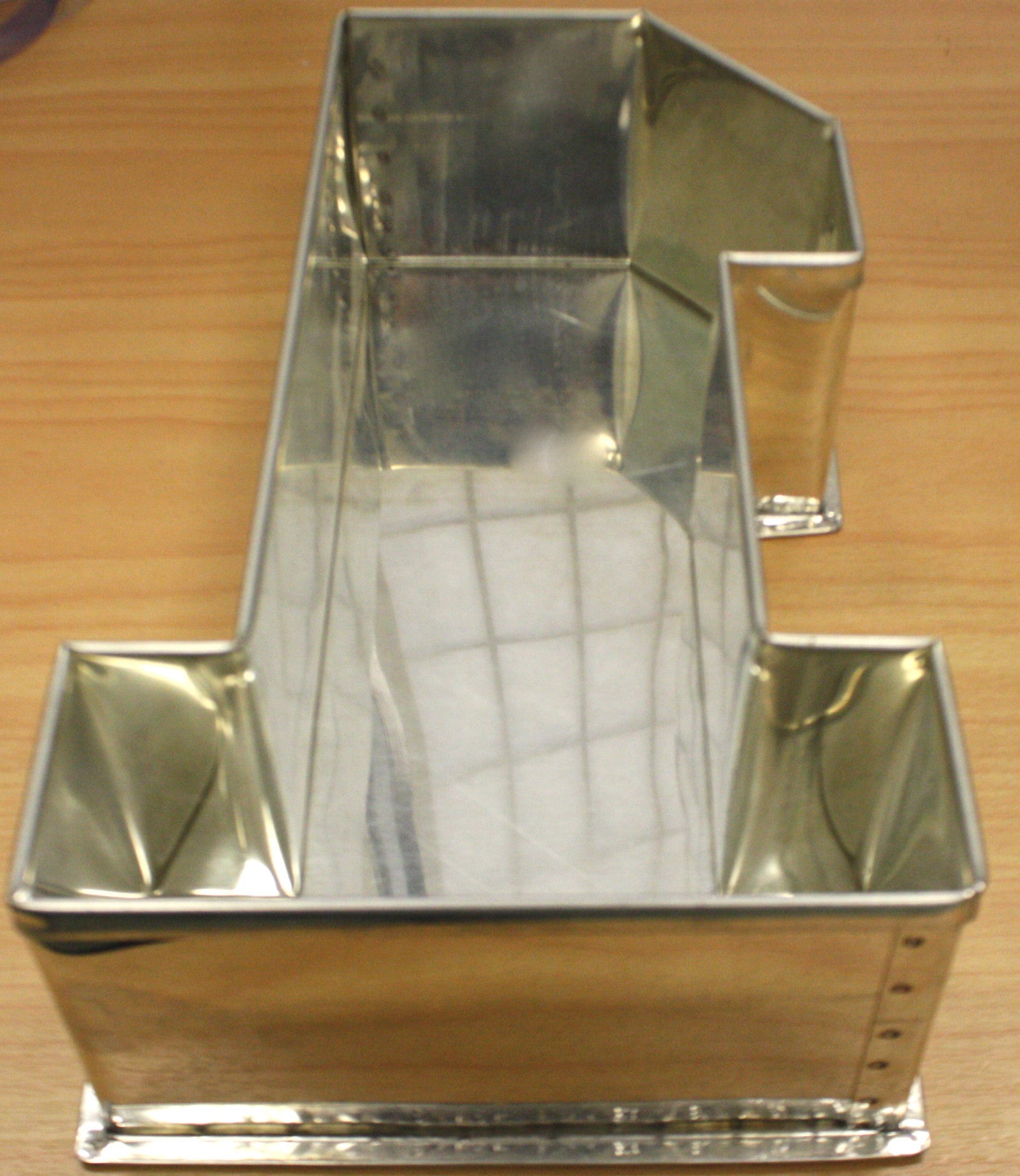 Cake Tins – Celebration Cakes- Cakes and Decorating Supplies, NZ