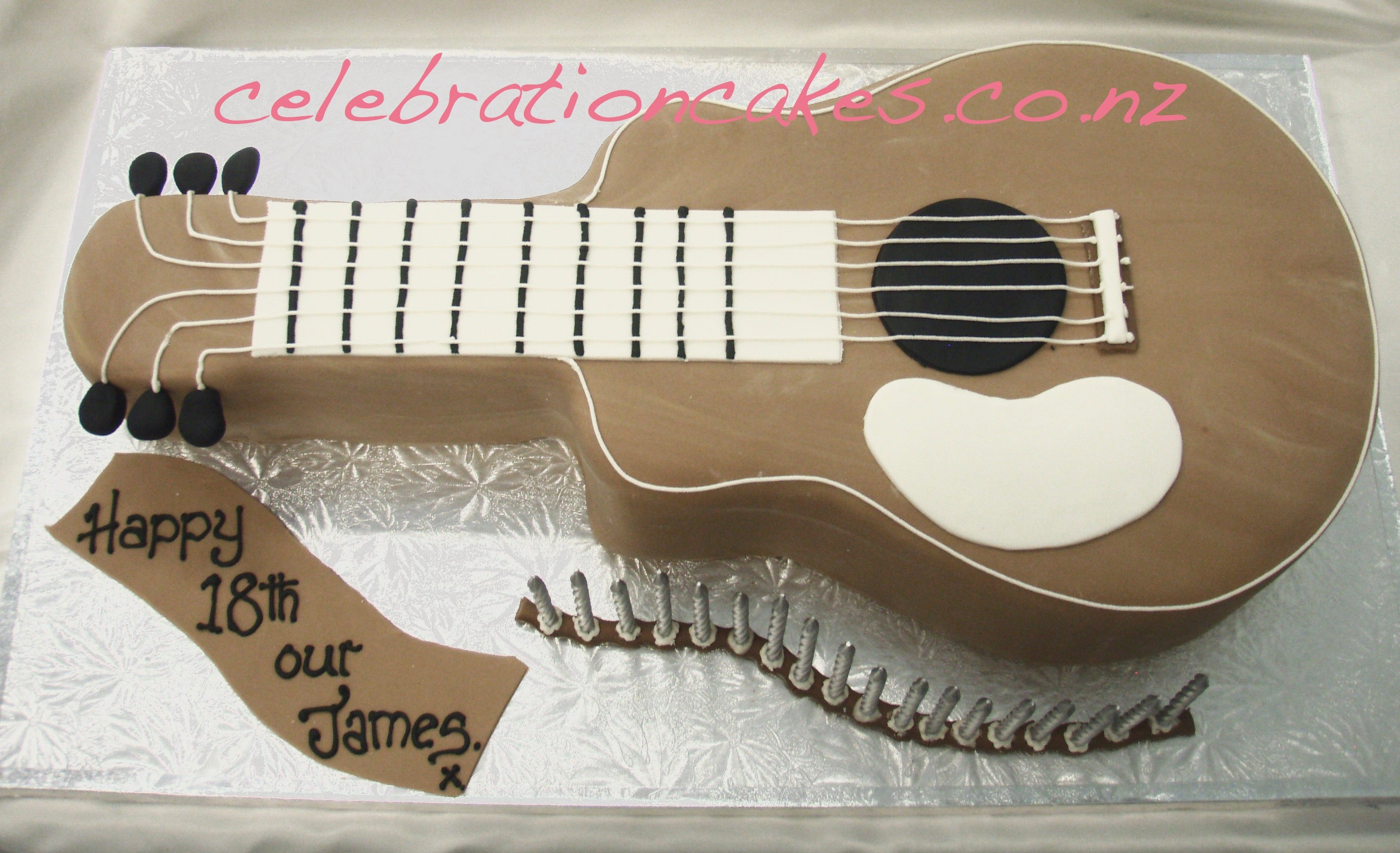 Simple Guitar – Celebration Cakes- Cakes and Decorating Supplies, NZ